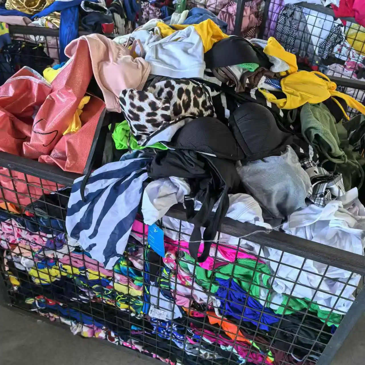 Alibaba.com: Branded Used Women Clothes in Bulk, Second Hand Summer ...
