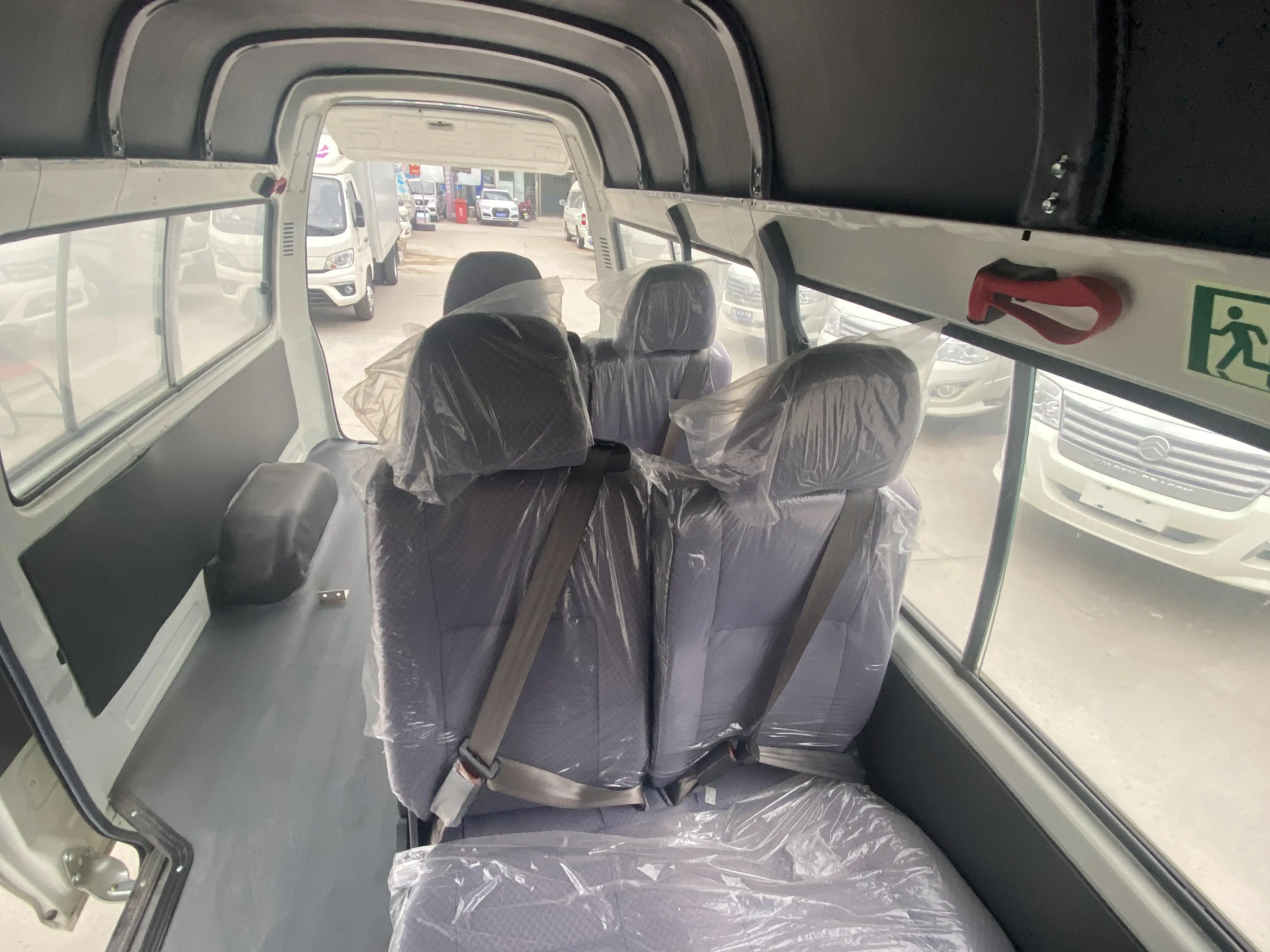 Best Selling Container Van 2-14 Seat Electric Mini Van Conversion Vans ...