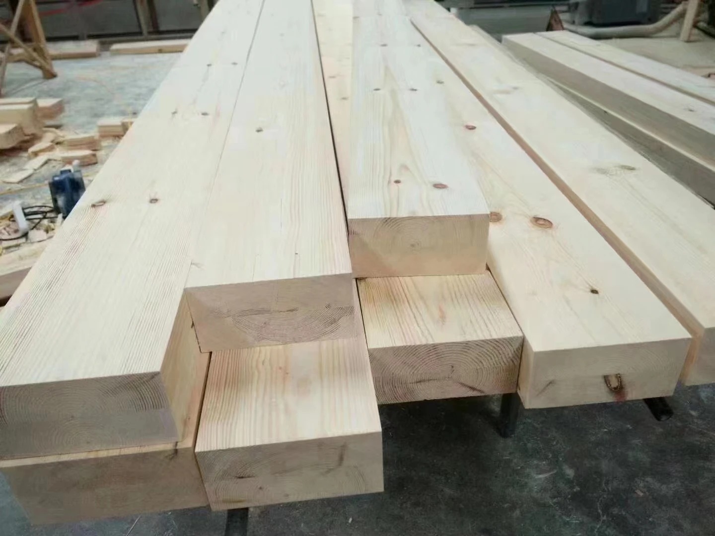 Shandong BOHAO Curved Glulam Laminated Wood Lumber Beams
