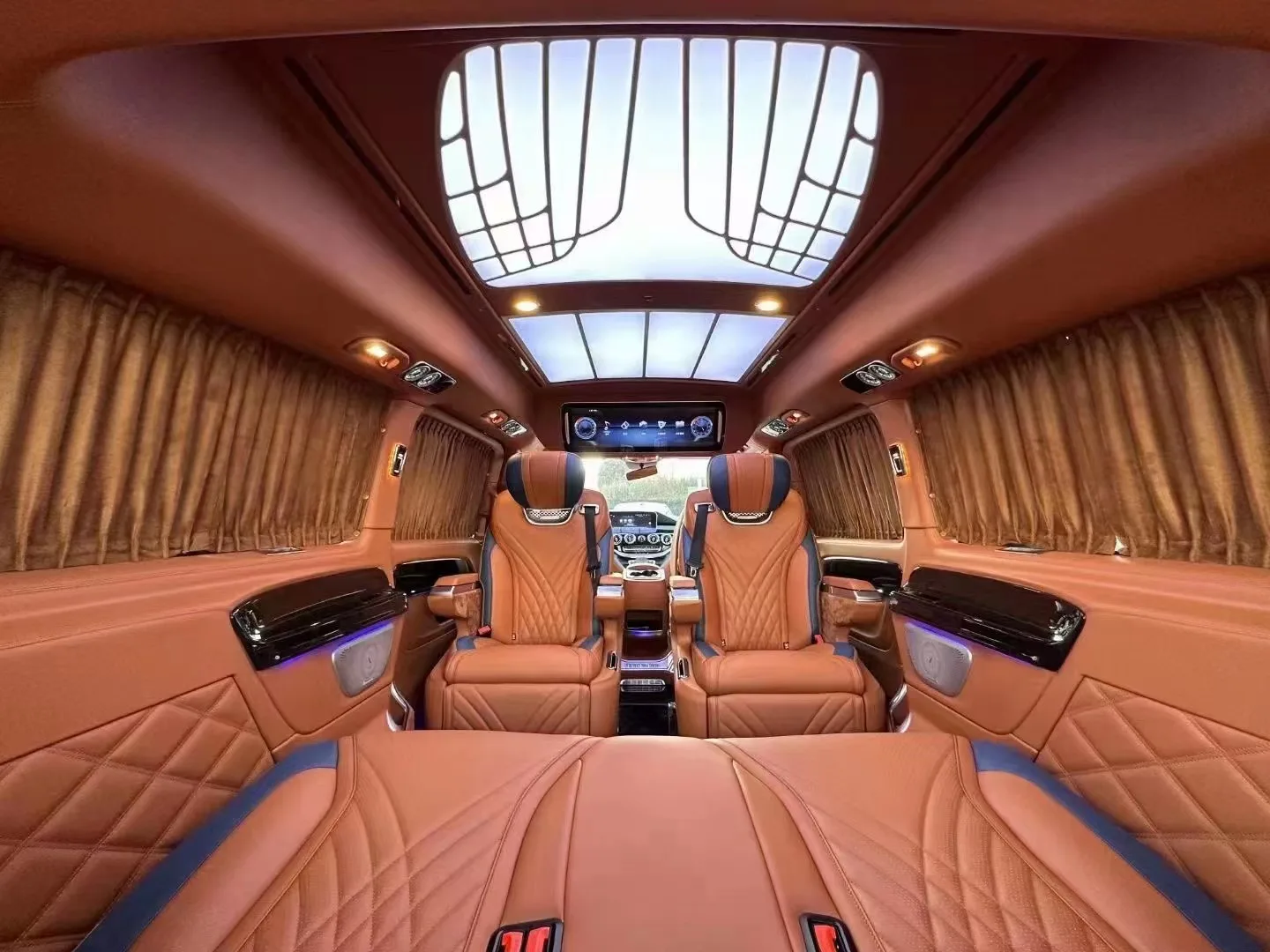 Maybach Design Luxury Interior Upgrade Kit for Mercedes V Class
