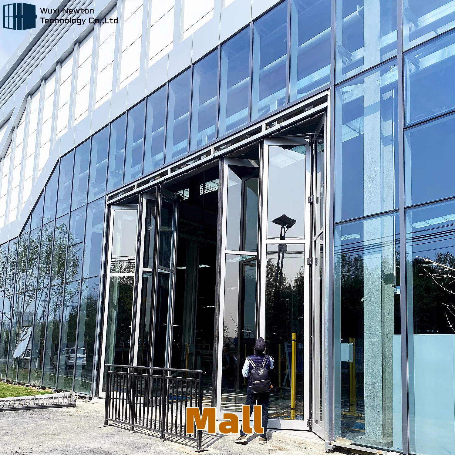 Low Price Industrial Customized Folding Door Aluminum Alloy Glass Bi ...