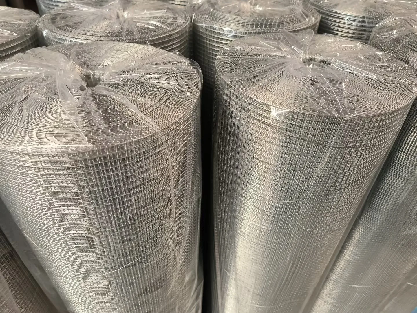 Hardware Cloth - Durable Welded Wire Mesh for Fencing