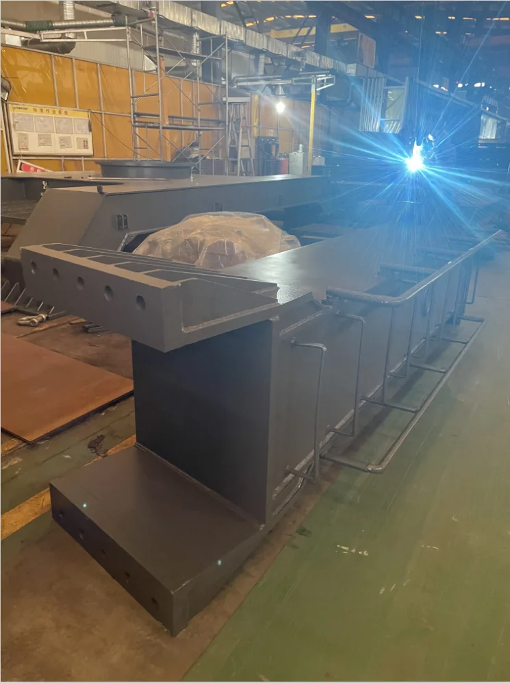 MONDE Excavator Crawler Frame Elevation Long Leg Assy with Coal Bucket ...