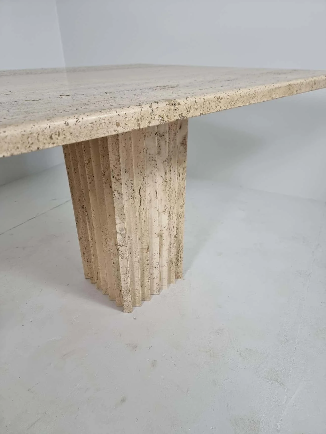 Travertine Ribbed Table Modern Design Dining Room Furniture Travertine ...