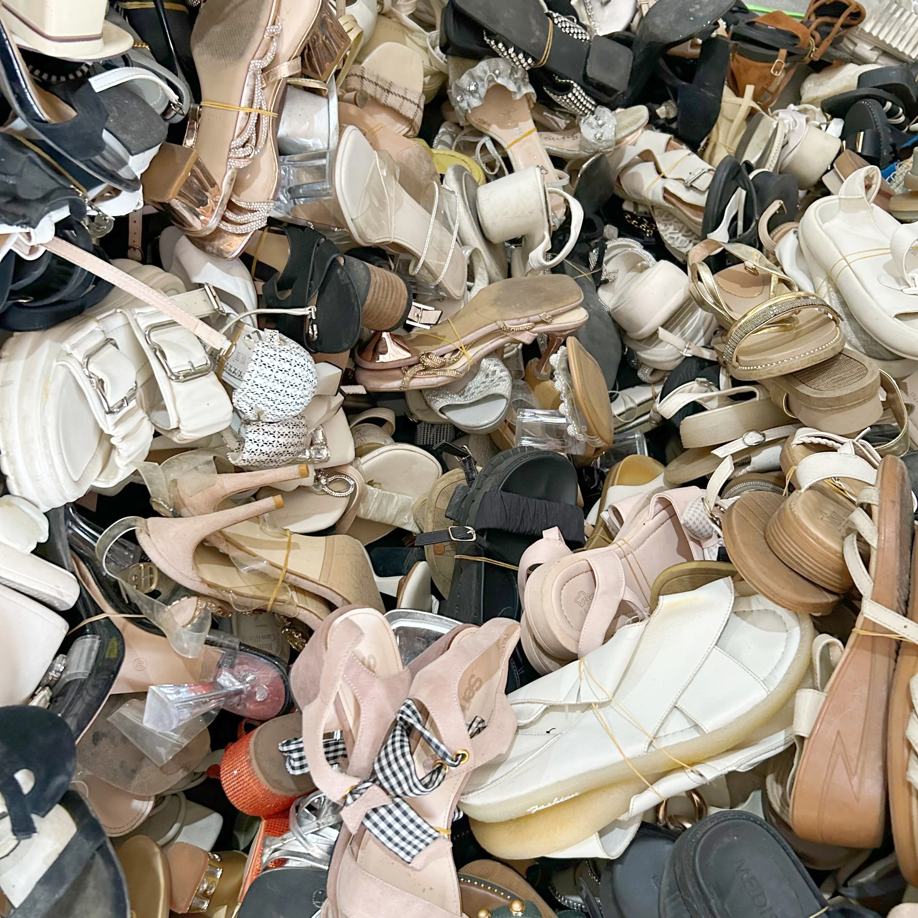 Alibaba.com: S14 Wholesale Used Sandals Women Shoes Second Hand ...