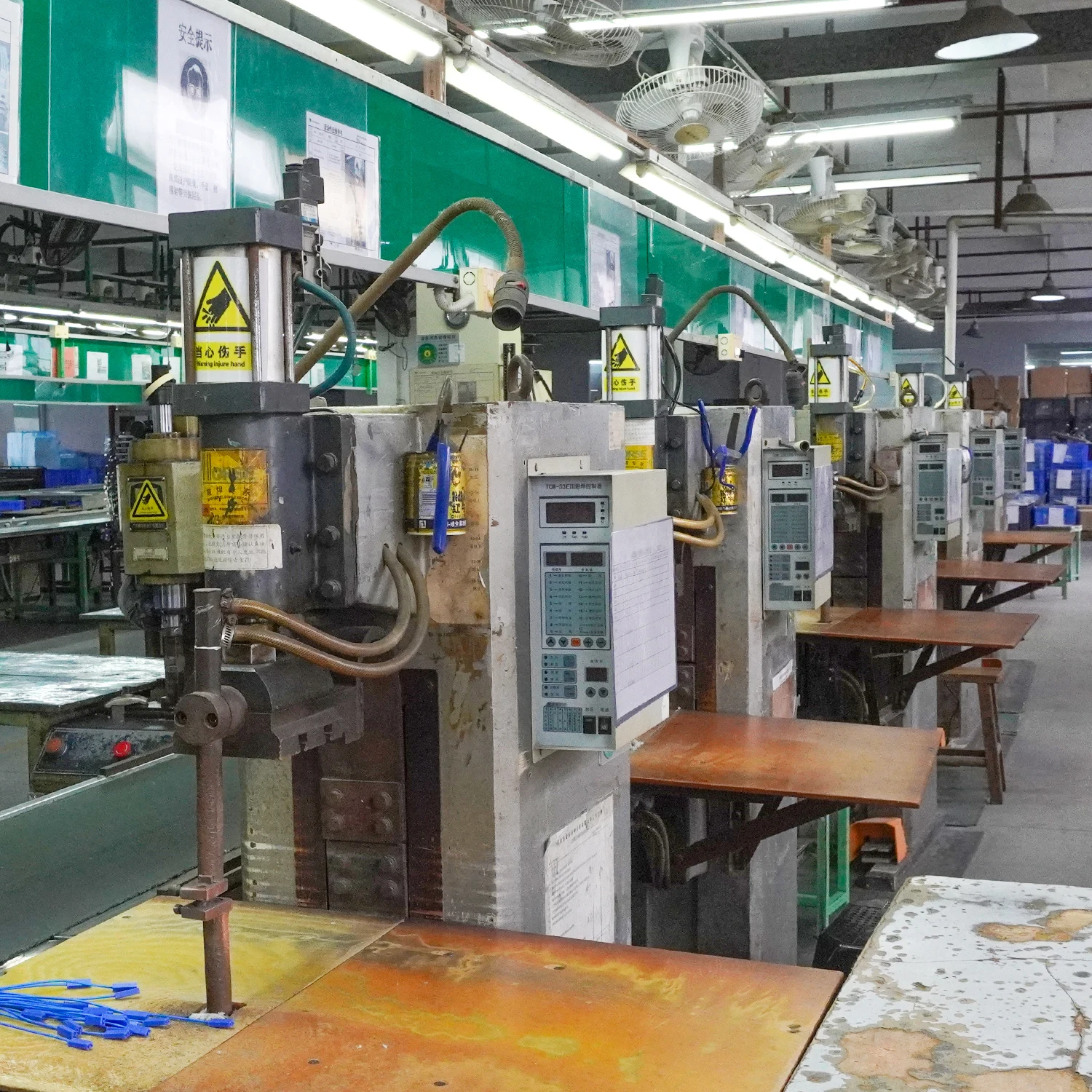 Aluminum Portatil Ptc Ceramic Resistor Induction Keramik Heizung Heater ...