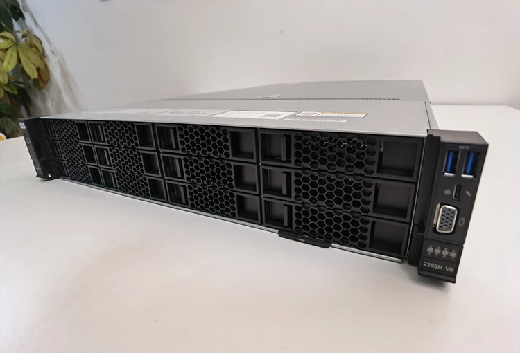 Huawei Xfusion Server 2288H V6 - 8*2.5-Inch Hard Drive Chassis