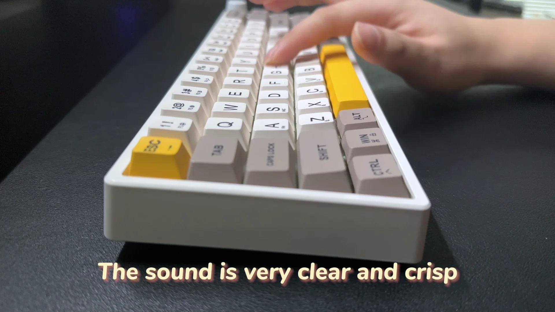 Eweadn Waterproof Mini Mechanical Keyboard 67keys Wired Wireless ...