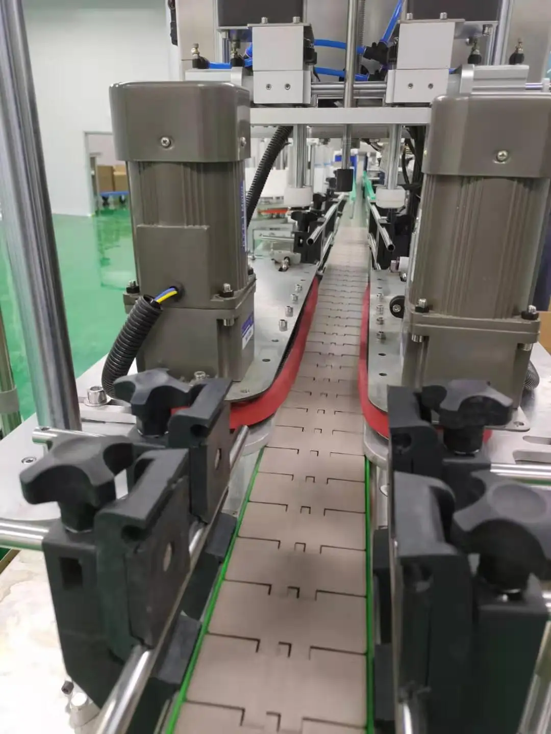 Semi-automatic Capping Machine Vacuum Pressure Double Head Capping ...