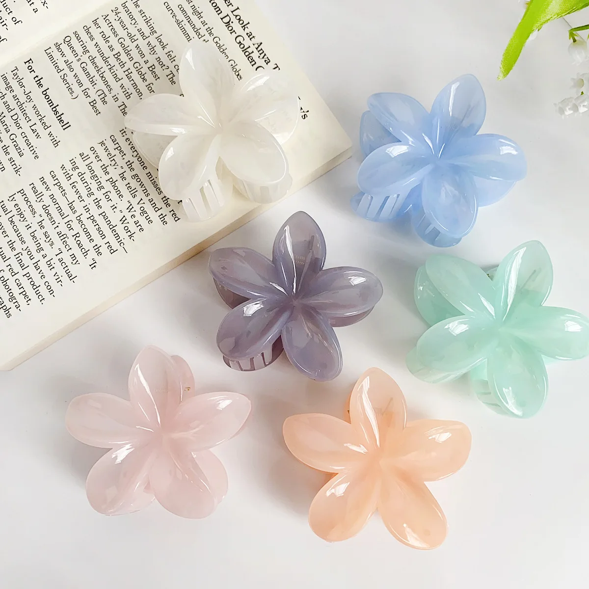 KUACHI Jelly Color New Flower Plumeria Hair Claw Sweet Personality Girl ...