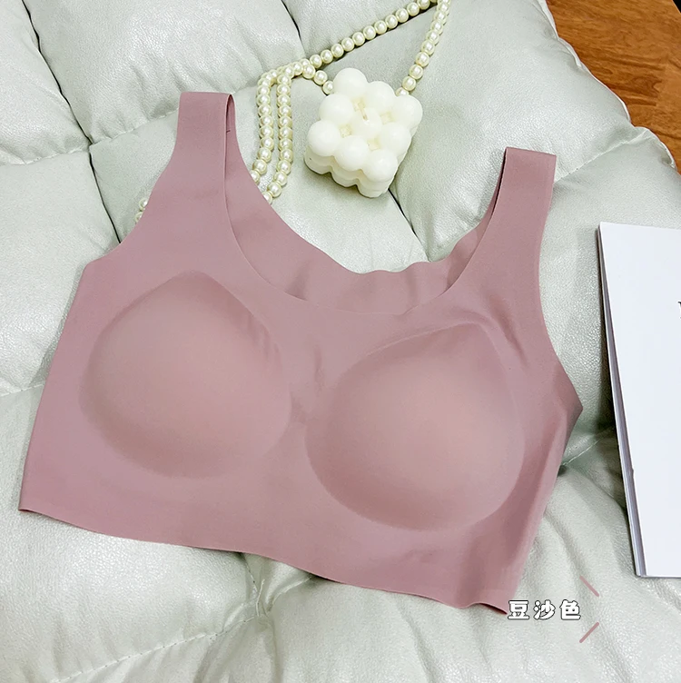 New Style Bra With No Steel Ring And Padded Back Wrapped Around Breasts ...