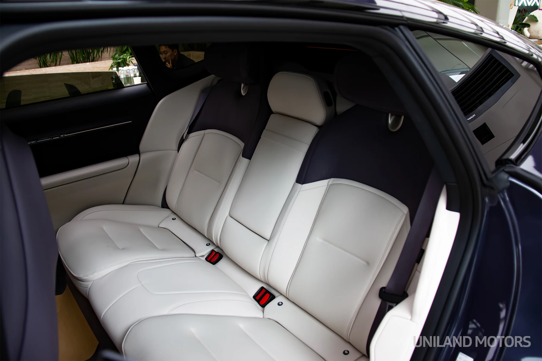 2025 Changan Avatr Avatar 12 EV Electric SUV - Long Battery Life