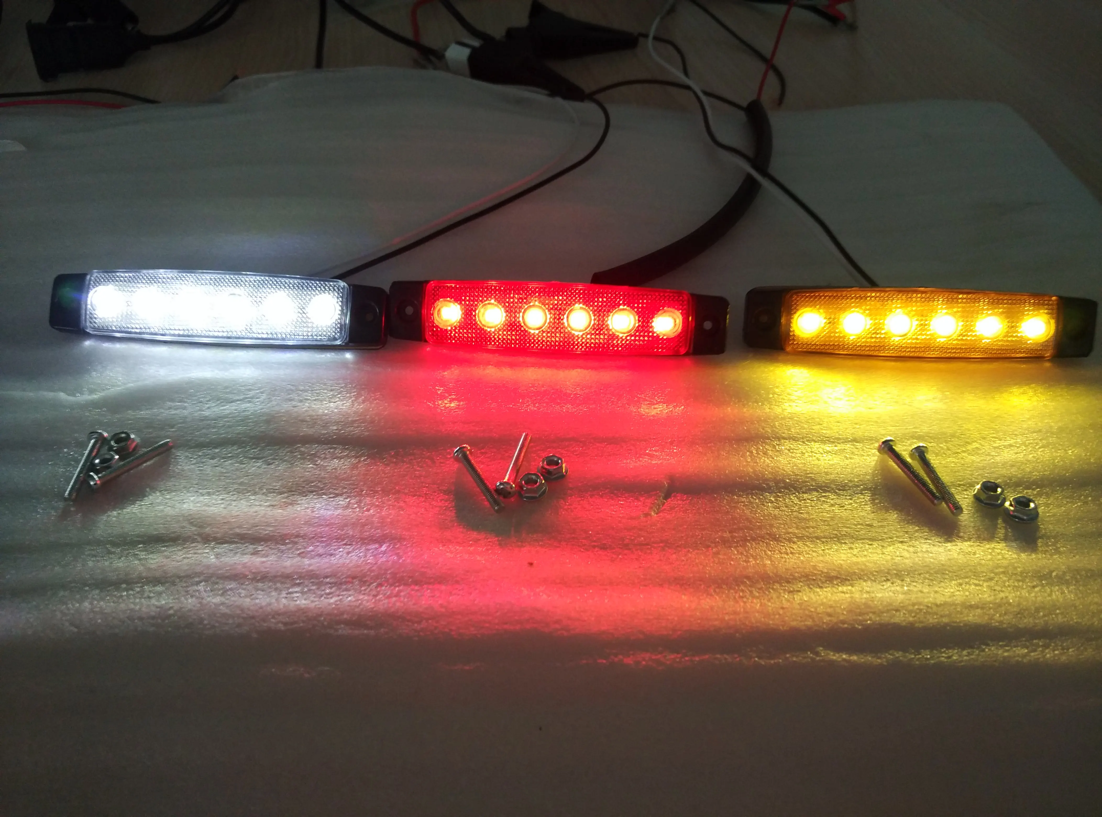 Hst-20133 12v/24v 6 Led Side Marker Light For Trailer Truck Boat Bus ...