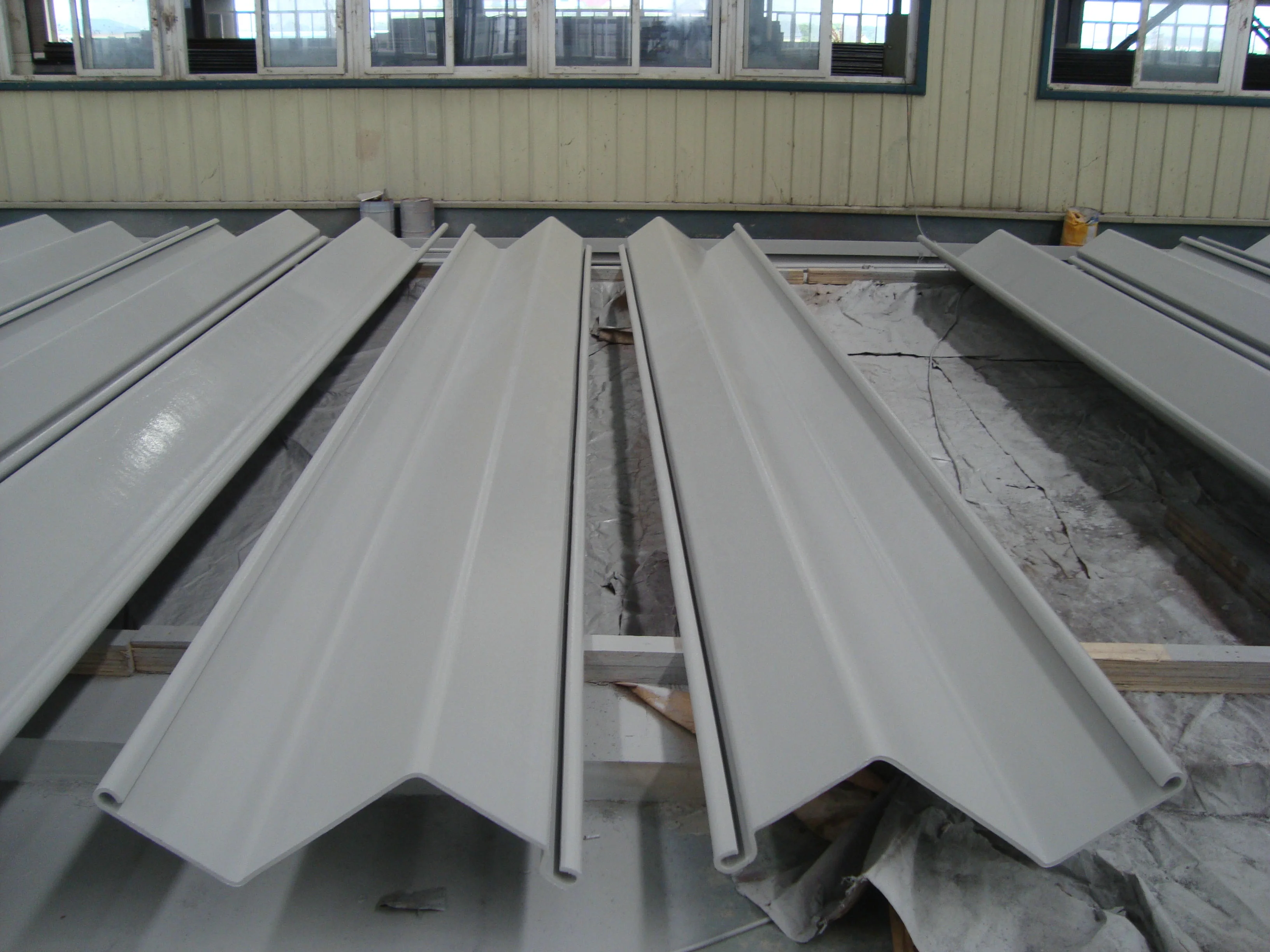 欧洲z形钢板桩az12 Az28 Az18-700 Z形钢板桩 - Buy Az18-700 Z板桩,Z型钢板桩,板桩az12 Az28 ...