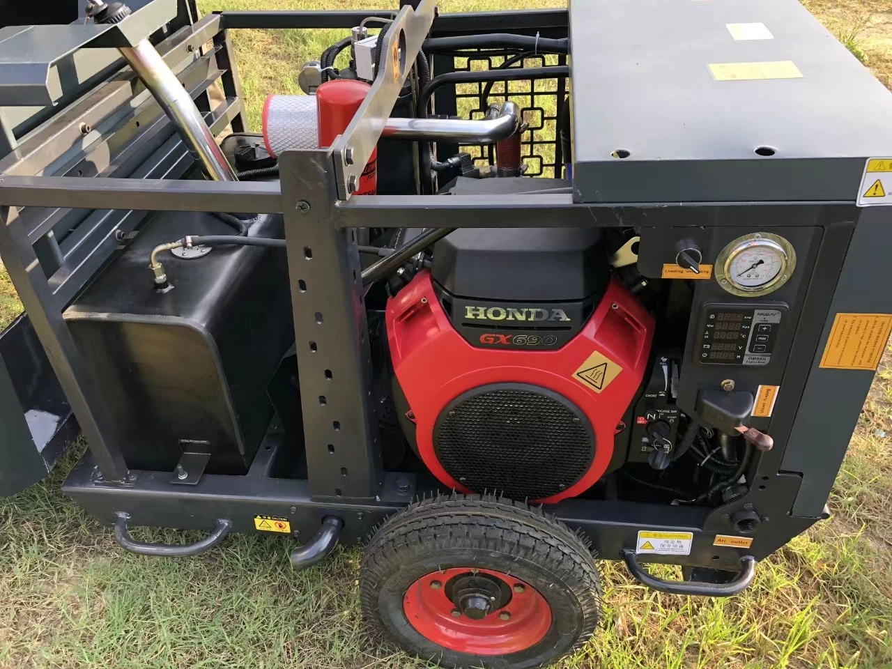 Mobile 3 Wheel 35 Cfm Gasoline Driven Screw Air Compressor For Sale ...