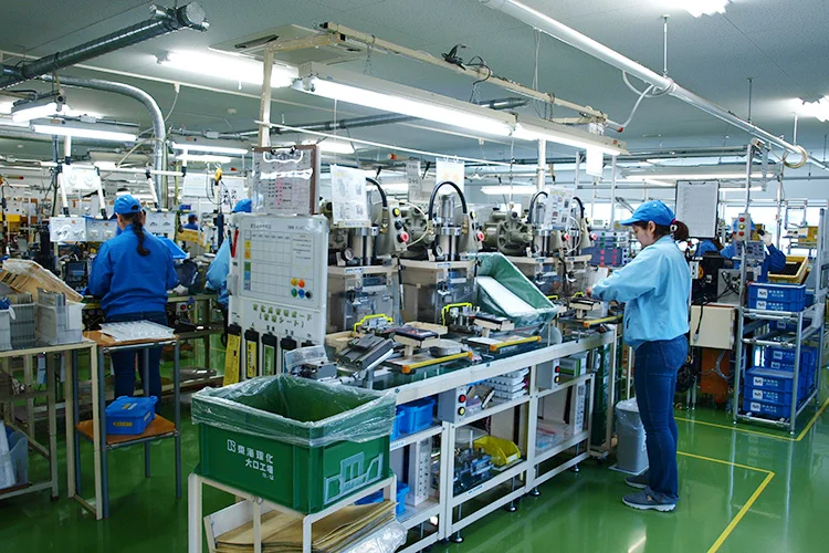 奔驰w203 W204 W211 C230 C250 C280 C300 C350 E230 E280 E350汽车电气系统 ...