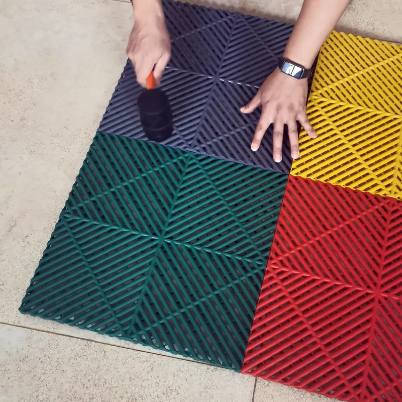 Interlocking Modular Garage Floor Tiles - Durable & Easy Install