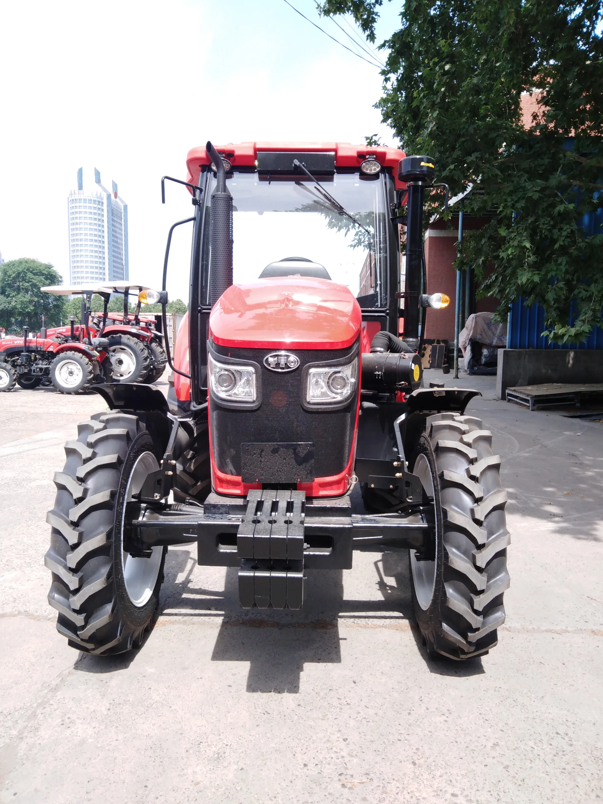 YTO NLX804 80HP Tractor - Reliable Farming Solution