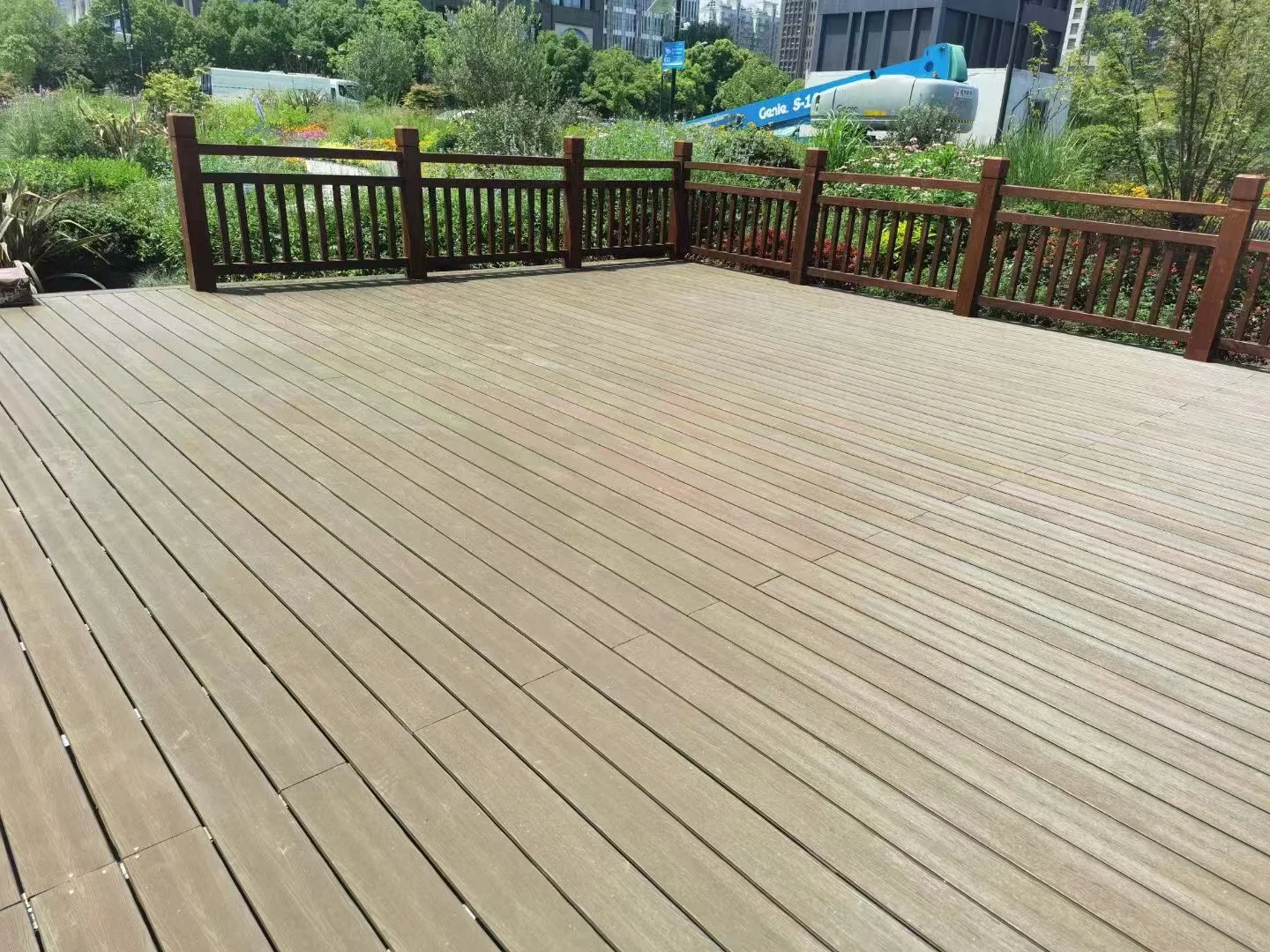 Durable Interlocking Aluminum Decking for Trailers