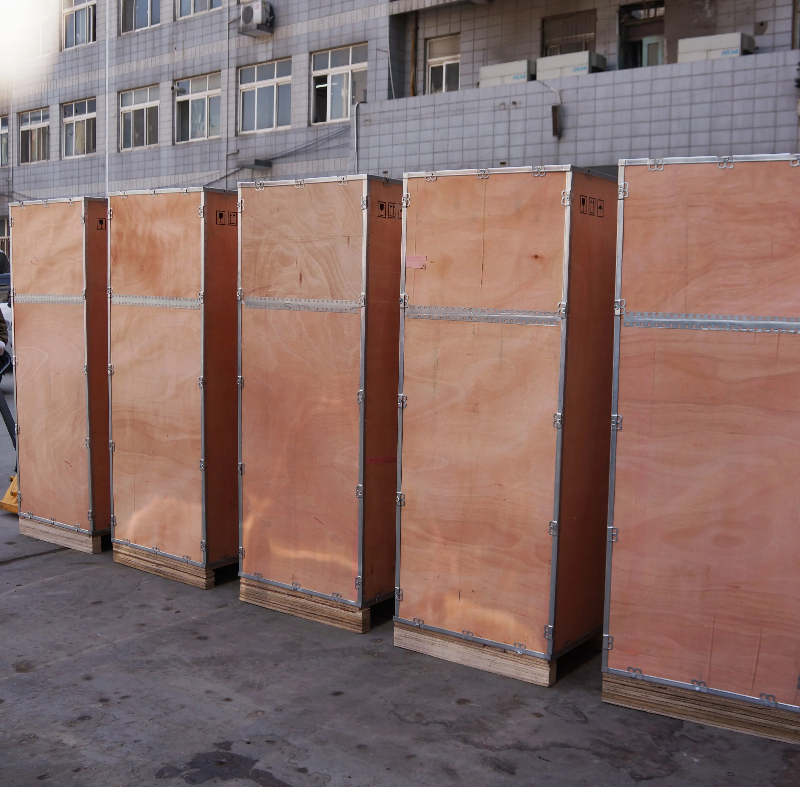 Outdoor Battery Cabinet Galvanized Double Wall Structure Battery Racks ...