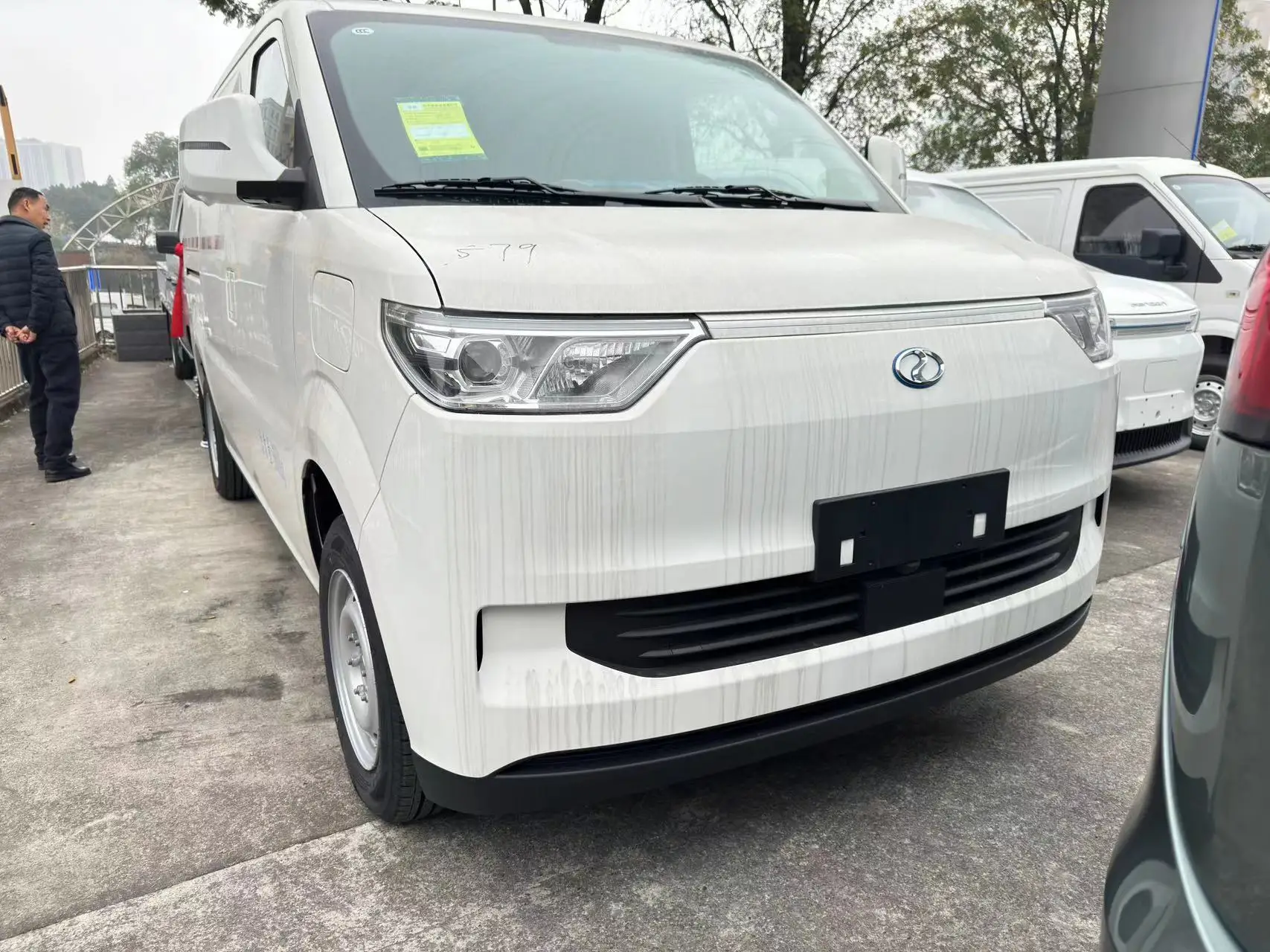 DFSK EC75 Electric Big Van - 6.9CBM Cargo Space & 310km Range
