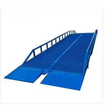 Truck Hydraulic Ladder Folding Boarding Bridge Unloading Platform Truck ...