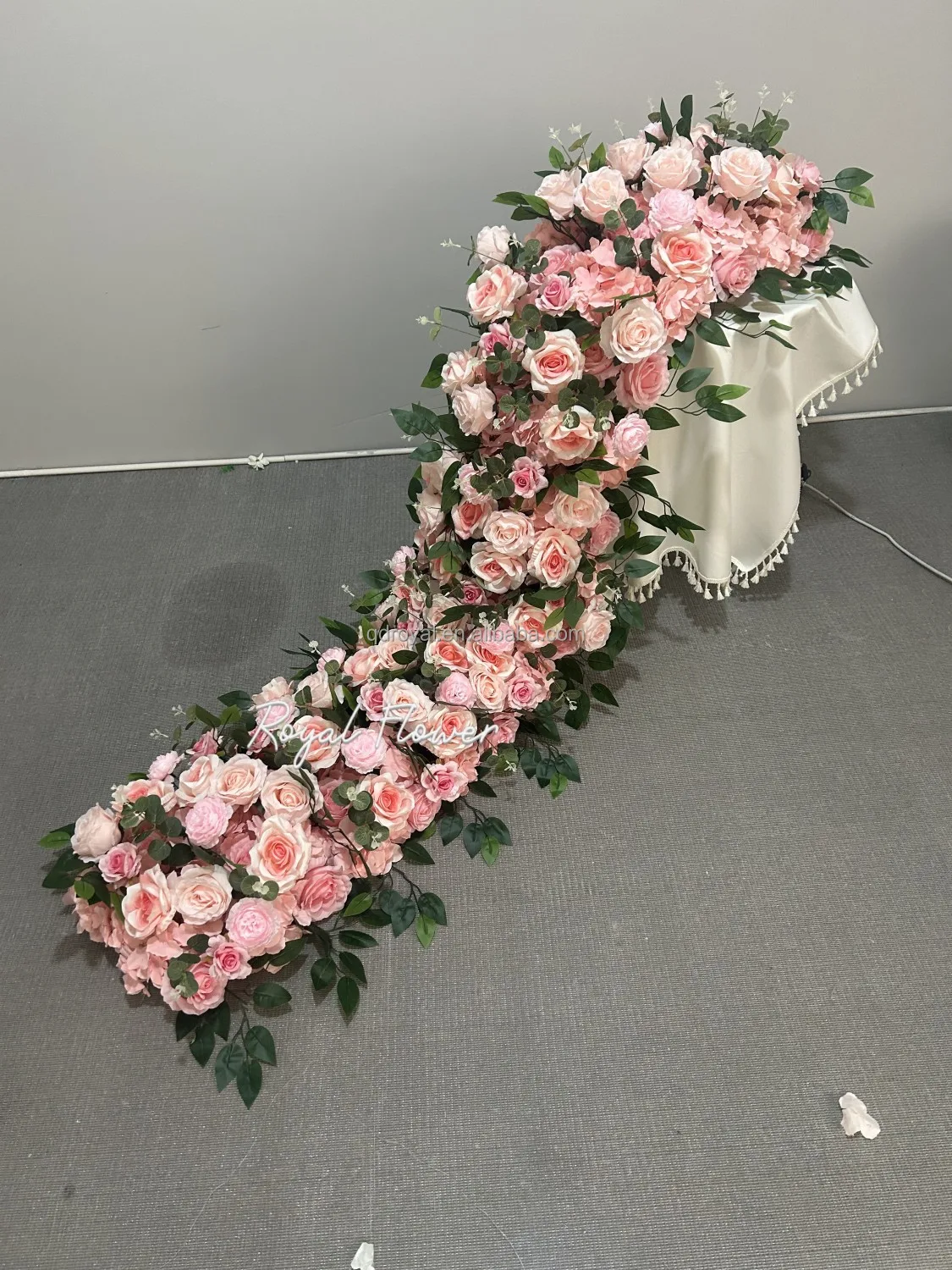 New Design Telephone Booth Arch Row Aisle Wedding Decoration Table ...