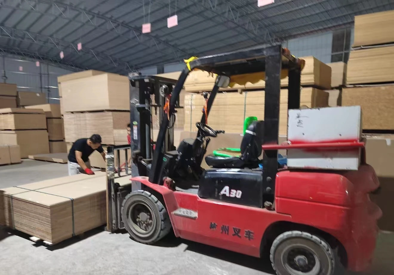 Modern Designer Block Board Kitchen Cabinet Solid Wood Melamine Bedroom ...