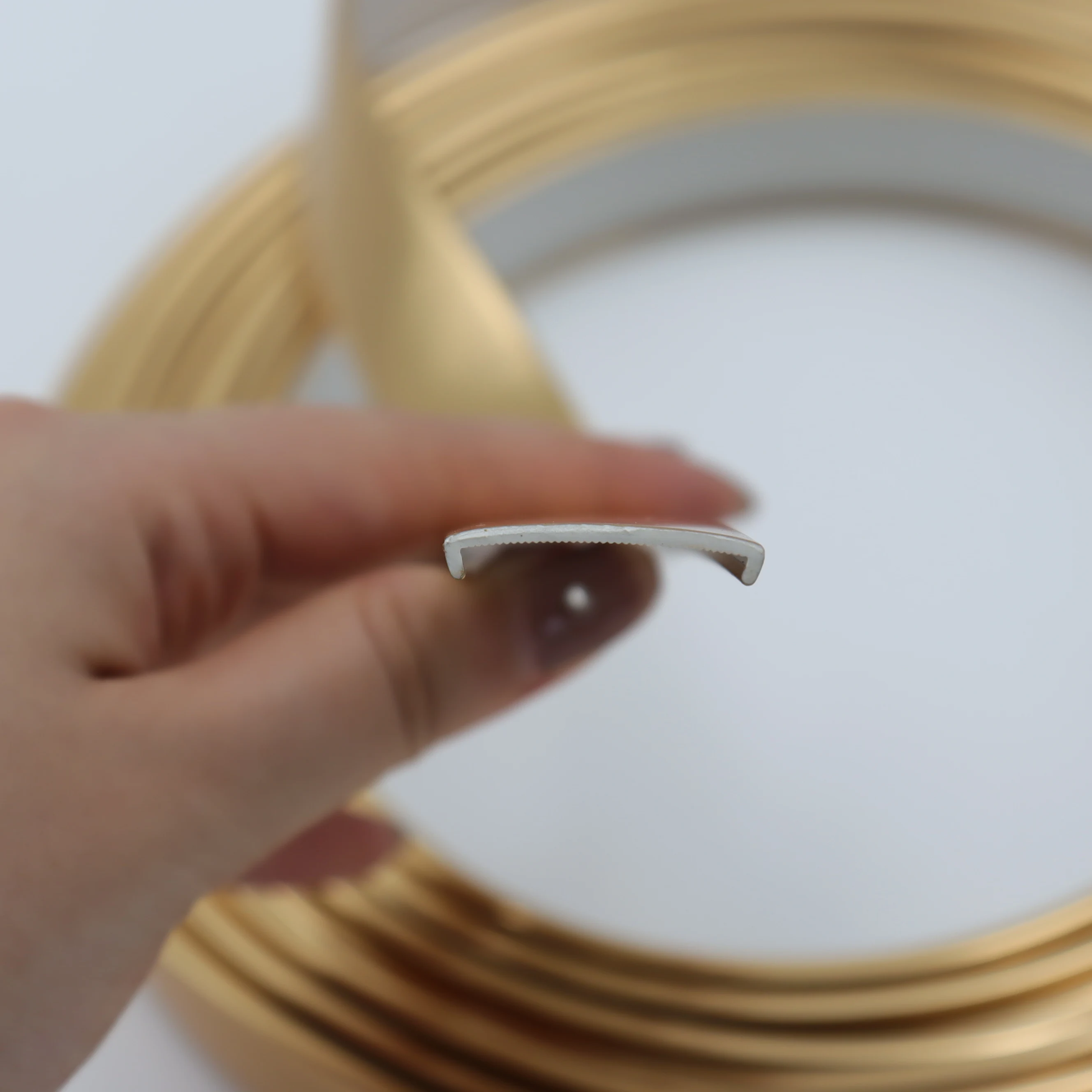 MH New Arrivals Brushed Gold Finish Flexible U Shaped Edging Pvc Edge ...