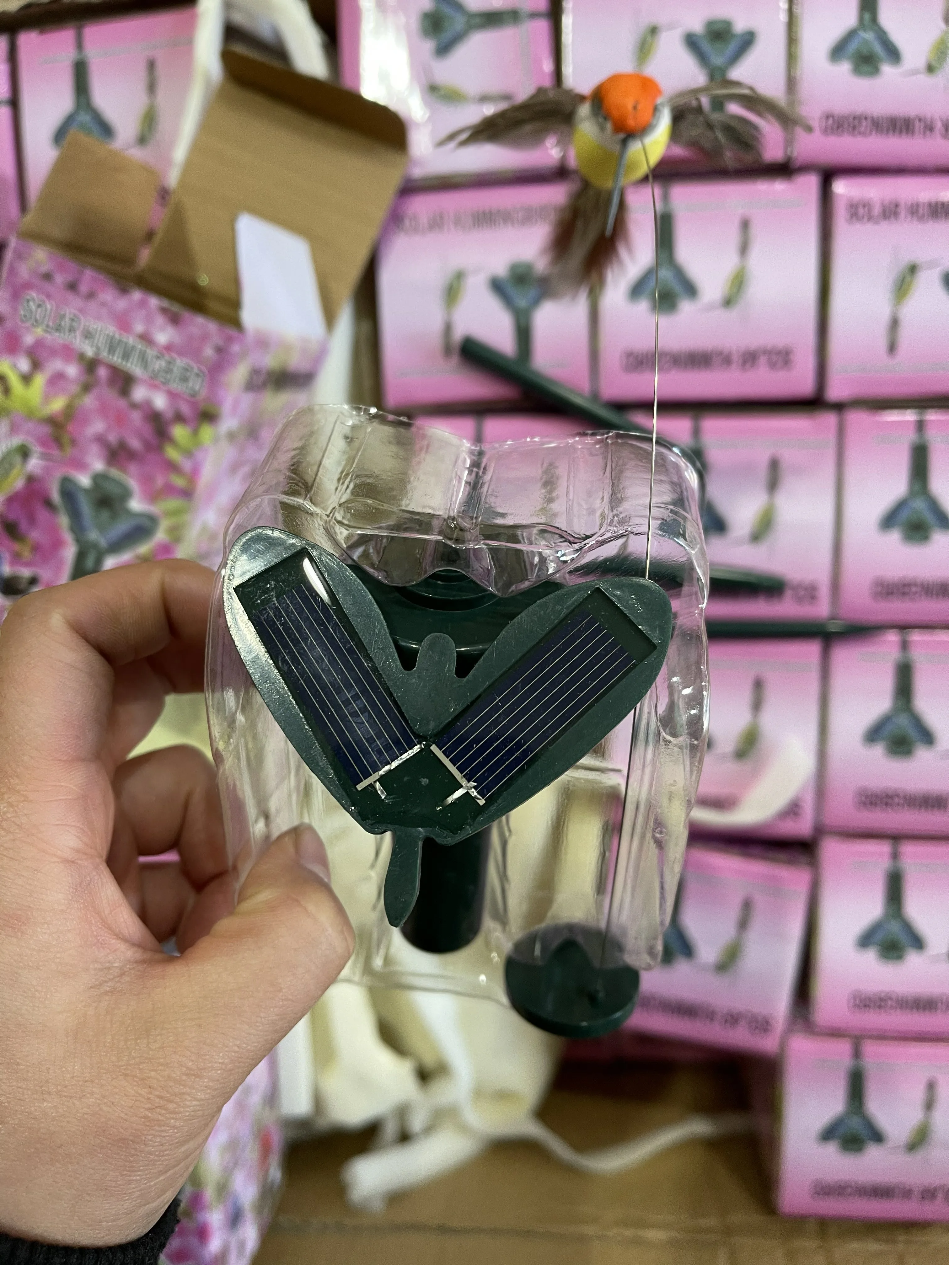 Custom Design Flying Fluttering Power Vibration Dancing Fly Fluttering ...