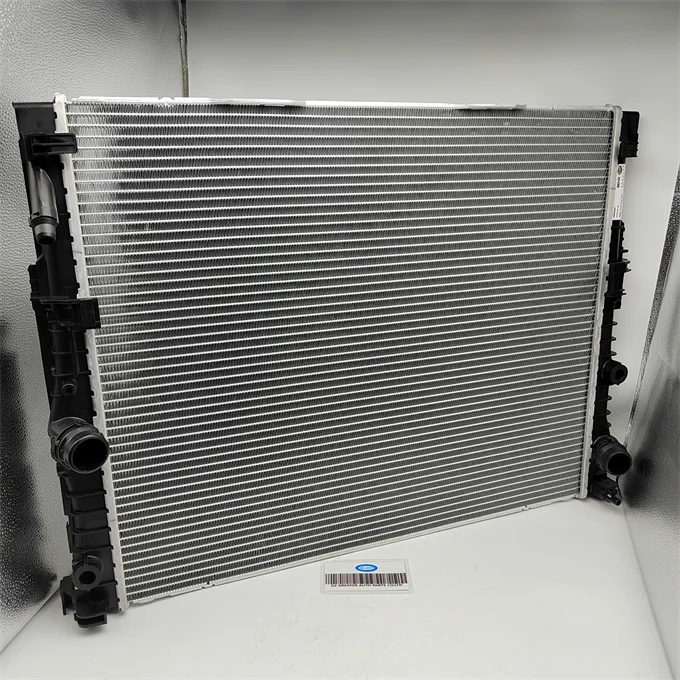 WLGRT Radiator OEM 17118743664 for BMW G30 F90 G31 G32