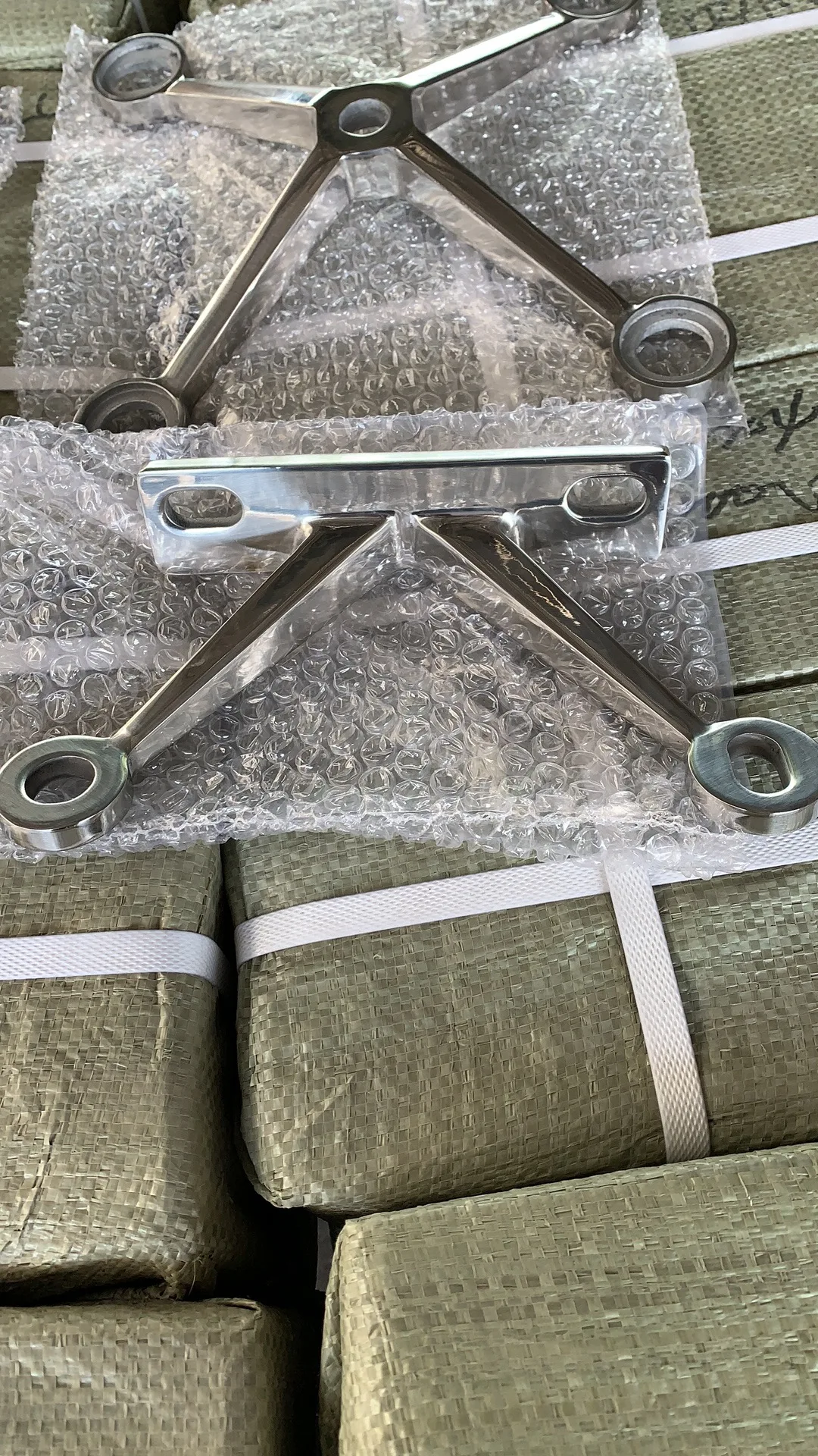 Pool Fence Mounting Brackets - Spider Glass Connectors