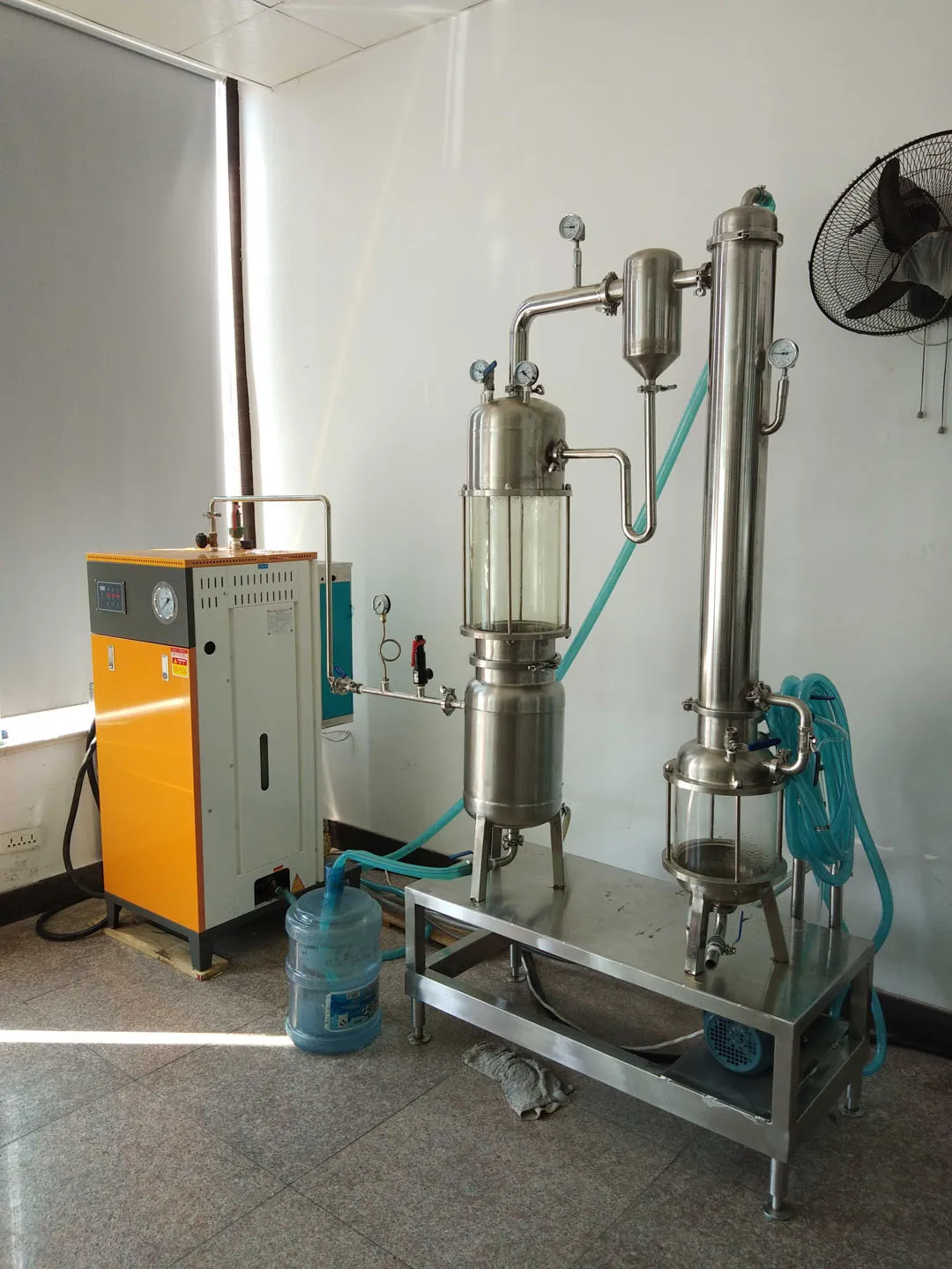 10 LPH Lab Stainless Steel Vacuum Evaporation Equipment| Alibaba.com