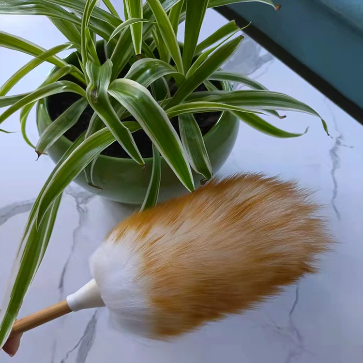 Lambwool Duster with Bamboo Handle - Efficient Cleaning