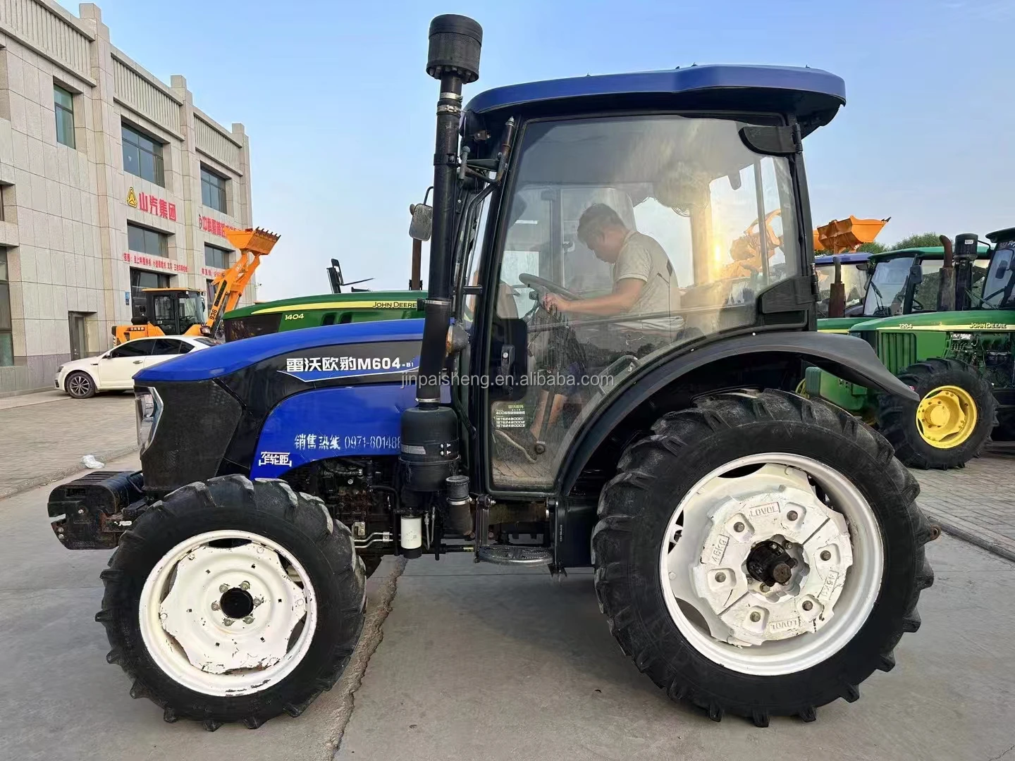 Made in China Lovol 604 60HP 4wd Farm M604 Driverless Multifunctional ...