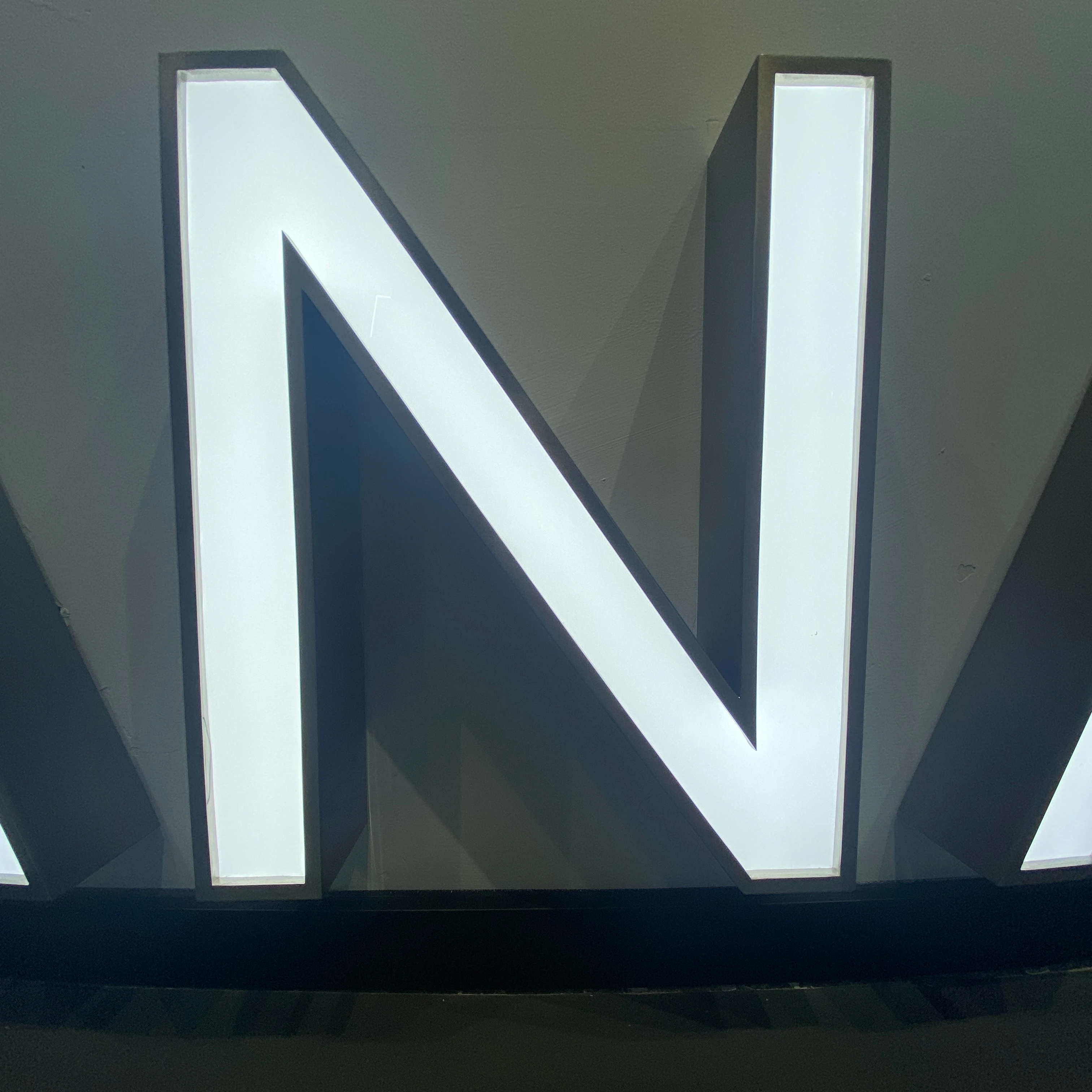 Quality Outdoor Business Advertising Sign Logo 3d Channel Front Lit ...