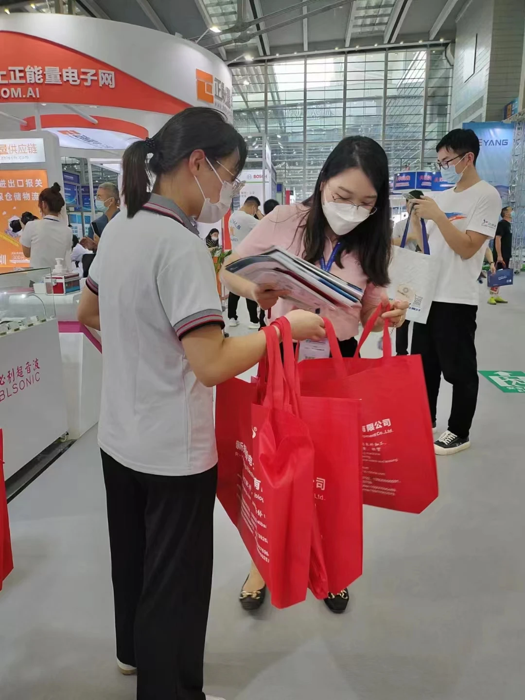 Vermes Piezoelectric Valve Nozzle - Precision Dispensing