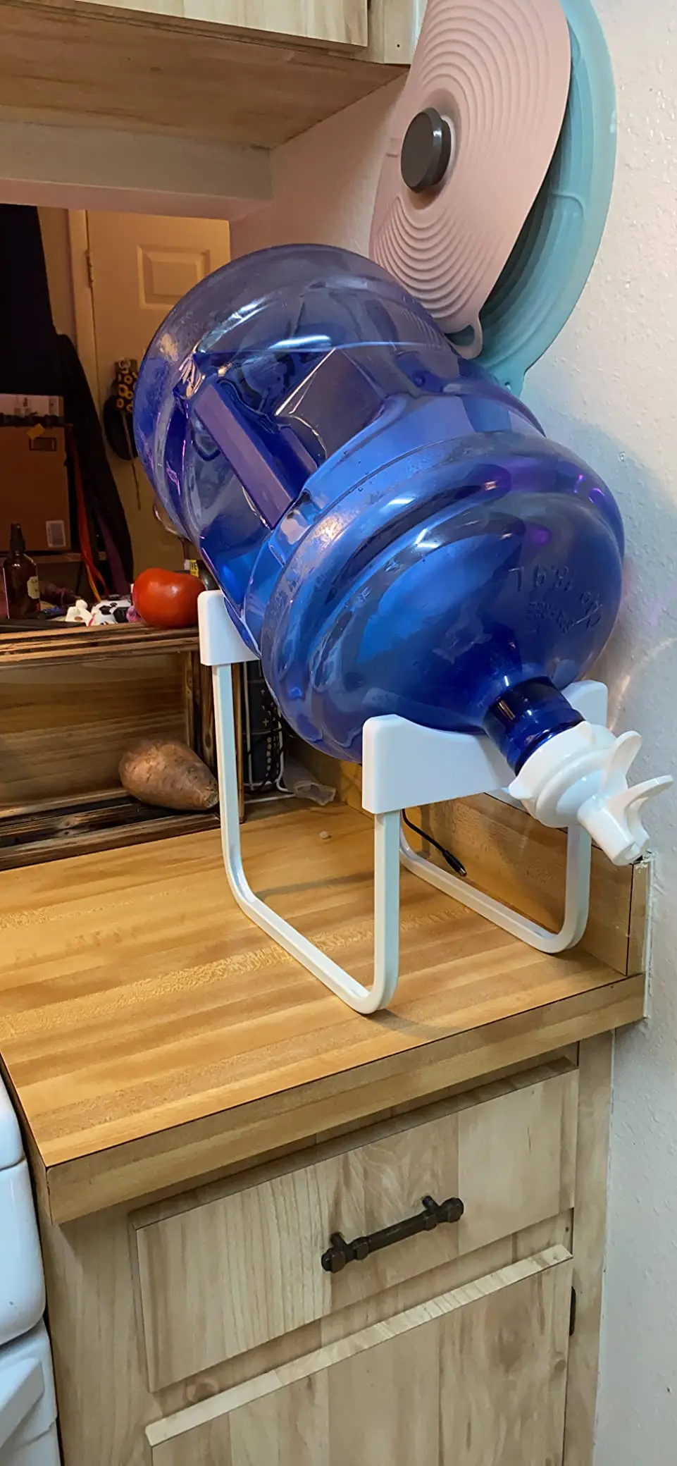 5 Gallon Camping Bottled Water Inverted Drinking Rack Bucket Bracket ...