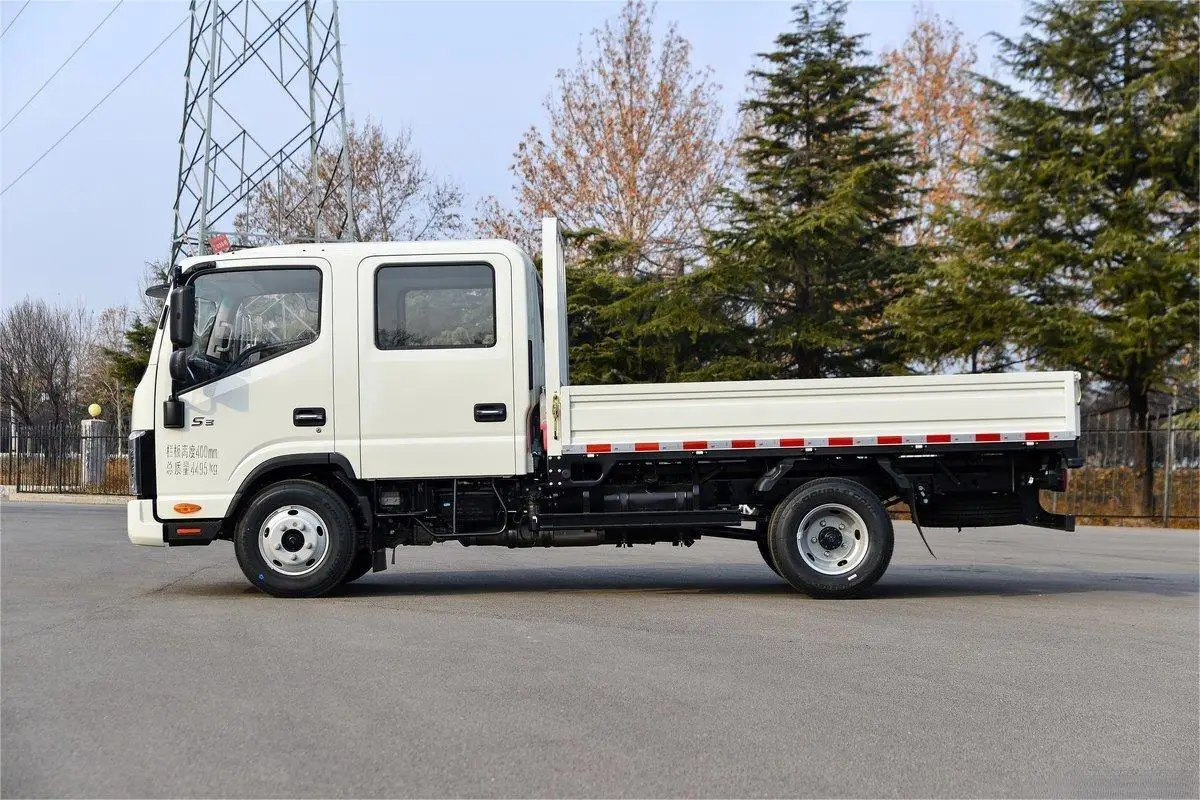 JAC 4X2 Double Cab Cargo Truck - Efficient Light Duty Lorry