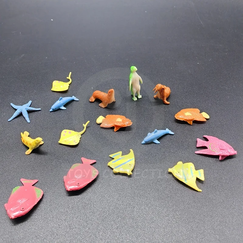 Marine Animals 35 38mm Capsule Toys Wholesale Customized Sea Animal ...