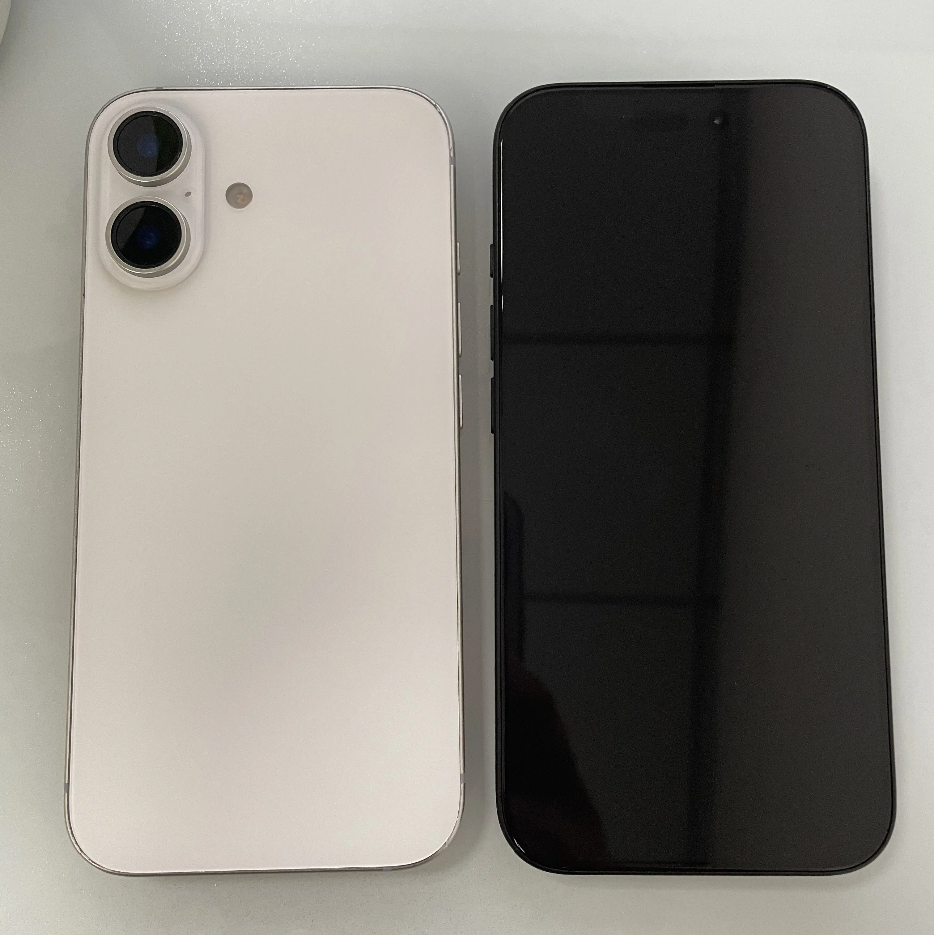 Toy Iphone For IPhone 16 Black Screen Non-Working Fake Dummy Display ...