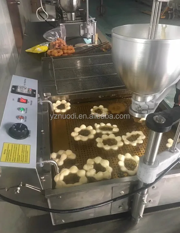 Loukoumades Pon De Ring Donut Maker Machine - Durable & Efficient