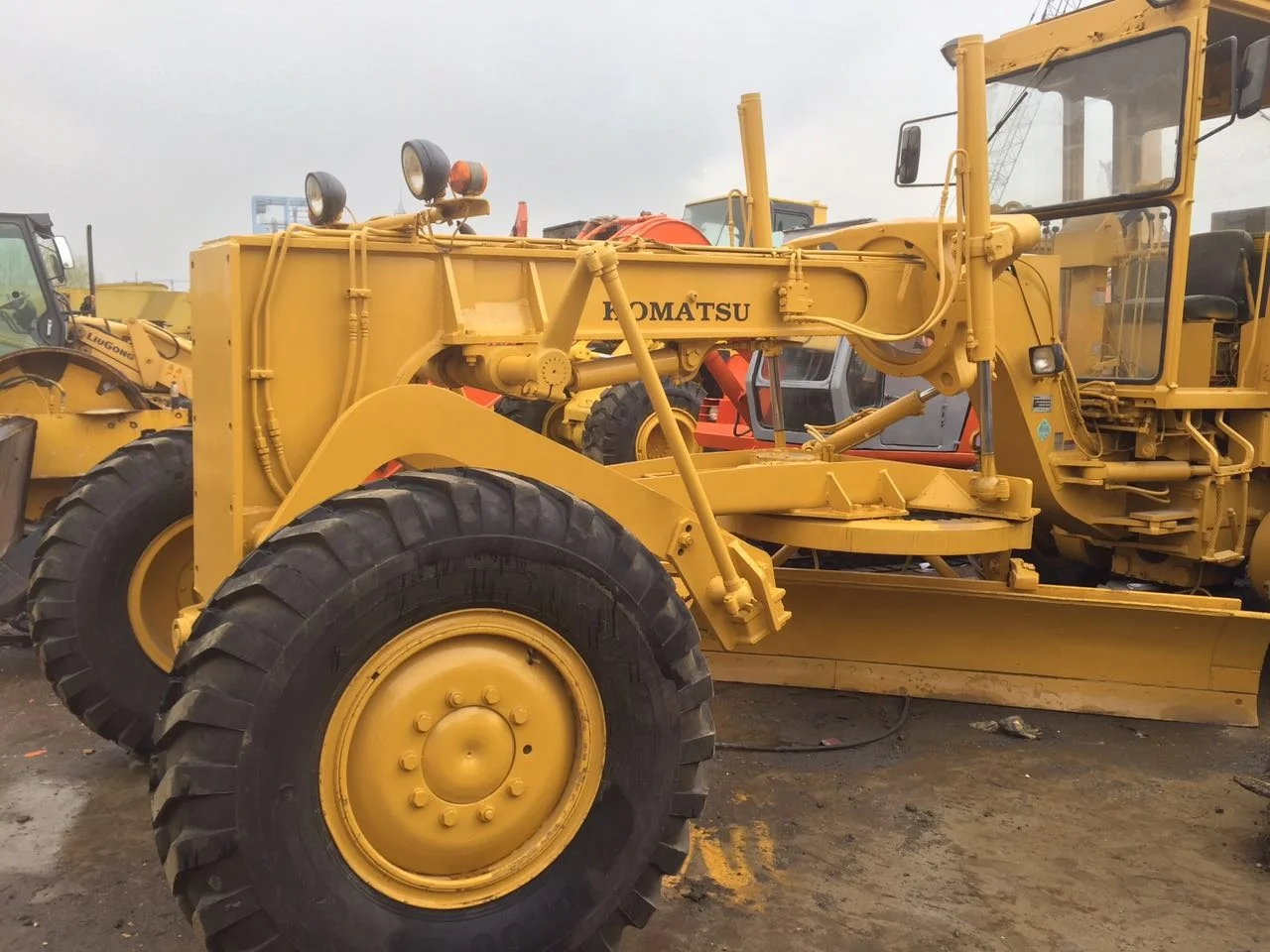 Better Machine Japan Brand Used Komatsu Gd661 Grader,Gd511 Motor Grader ...