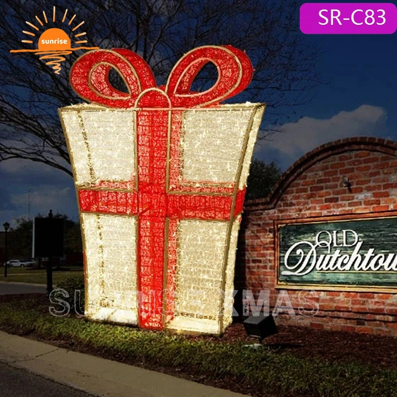 Light up Christmas Present - Gift Arch & More Decorations