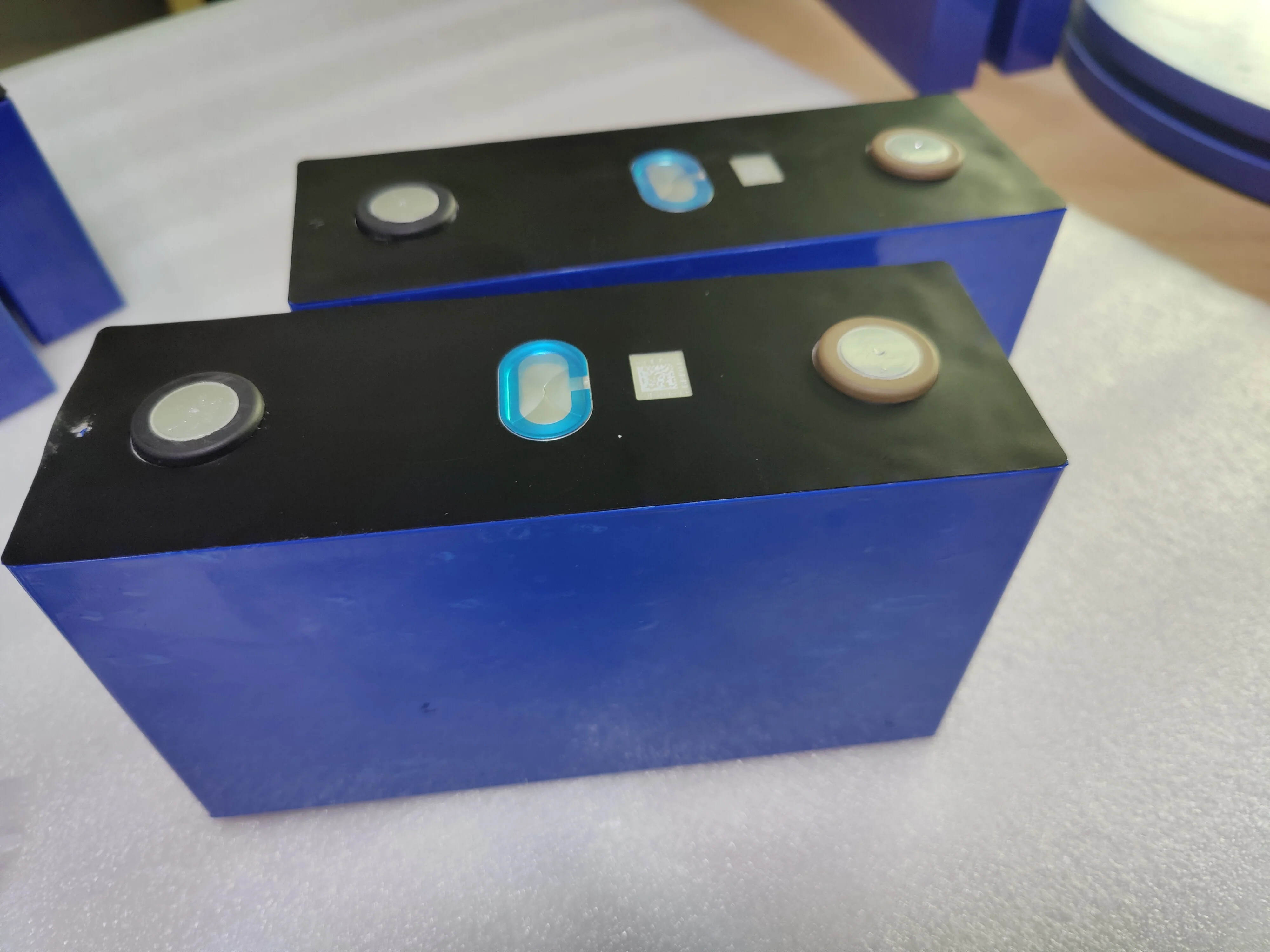 Catl Pin Lithium Ion Lifepo4 202ah 3.2v Cho Hệ Thống Lưu Trữ Năng Lượn ...