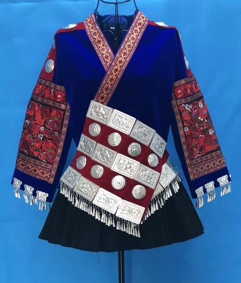 Lunaric Miao Hmong Women's Clothing - Embroidered Ethnic Dress