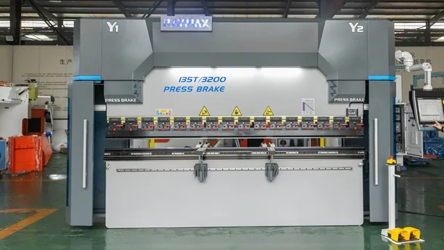 Raymax Fully Automatic Cnc Sheet Metal Bending Press Brake - Buy Cnc Sheet Metal Bending Machine ...