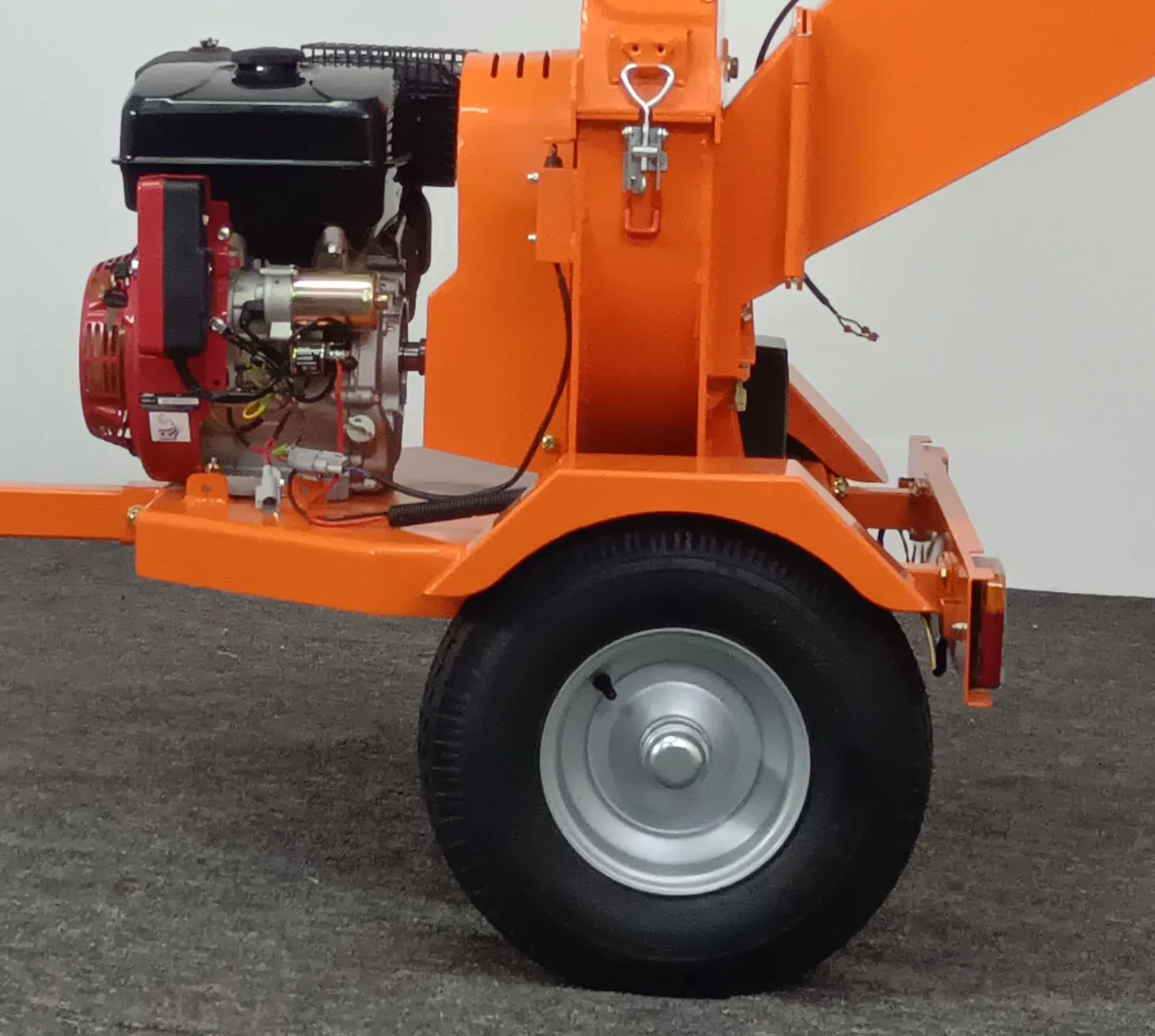 15 HP Petrol Engine 120mm Wood Chopper Flexible Shredder Chipper for ...