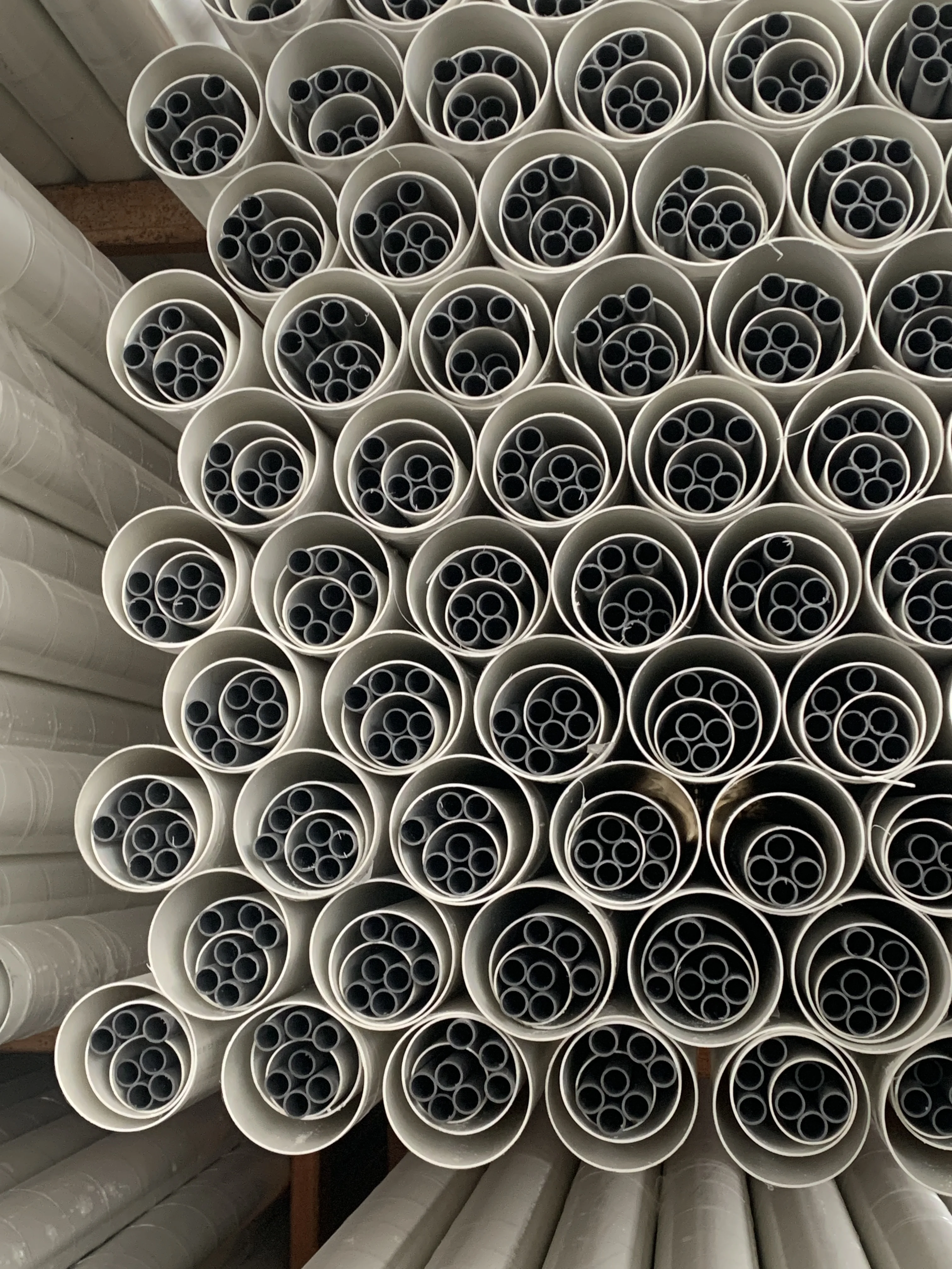 Tube De Pvc Pipe Fitting Upvc Cpvc Din Iso9001 Pvc Pipe Pn16 Pn10 Union ...