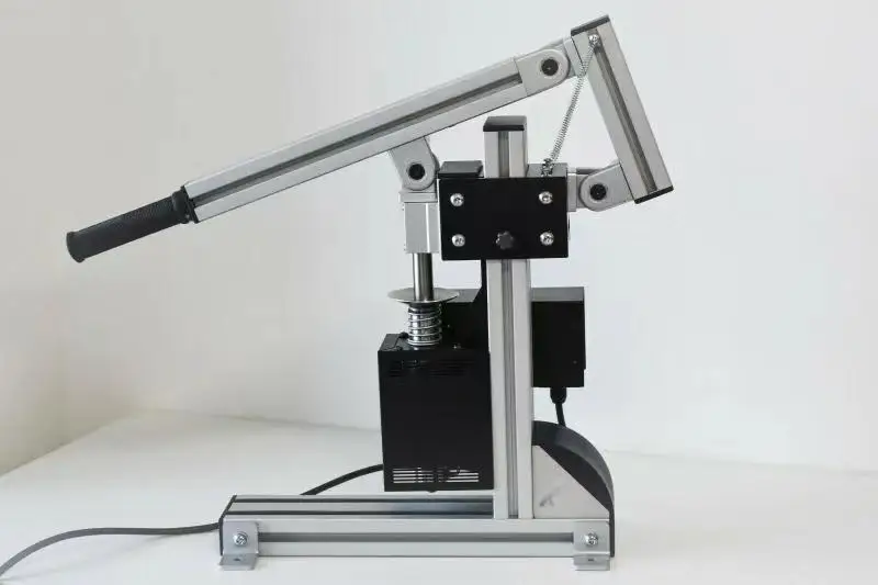 Mini Inyectoras De Plastico Mini Small Desktop Injection Molding ...